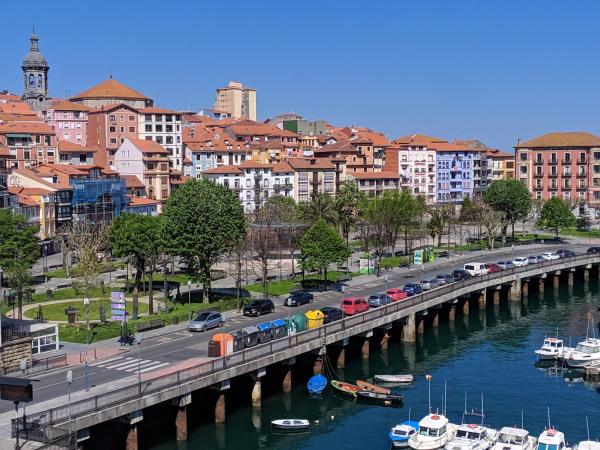 Lamerako Etxie - La Casa Del Parque - Park S Home - Bermeo