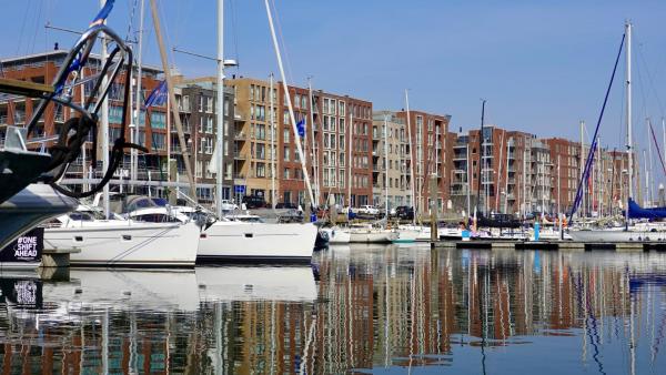 Spacious Apartment In Den Haag Near Seabeach - 's-Gravenzande