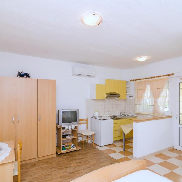 Apartments Skurla - Mljet