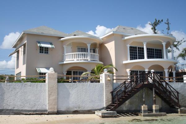 Triplets On The Bay - Jamaïque
