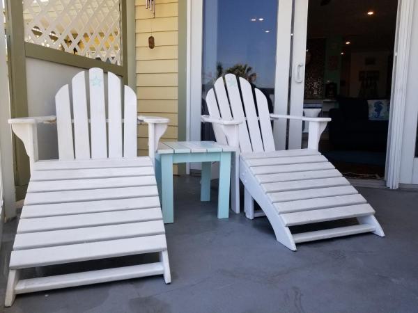 Sea Turtle Cove, Beautifully Decorated, Book Now! - Galveston, TX
