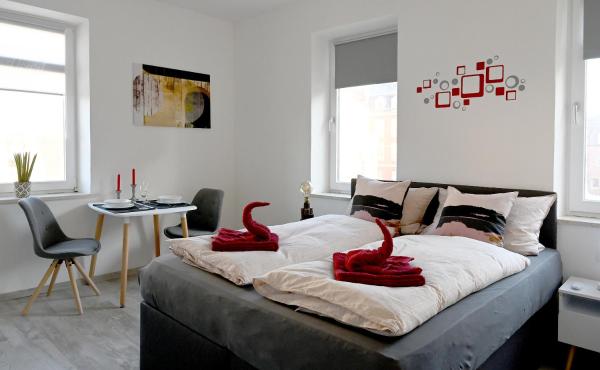 Gemütliches Appartement Mit Netflix, Nespresso Und Boxspringbett - Augsburg