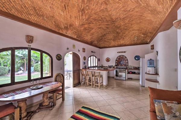 Sayulita Condo: Walk To Beach, Plaza & Dining! - Sayulita