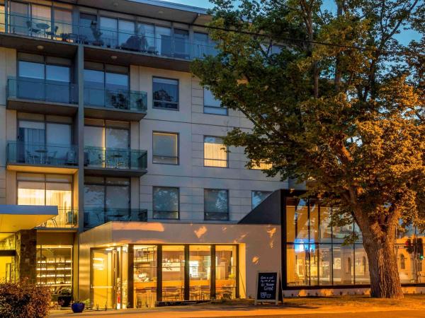 Luxurious, Central 4 Bedroom Penthouse Apartment - Riverside