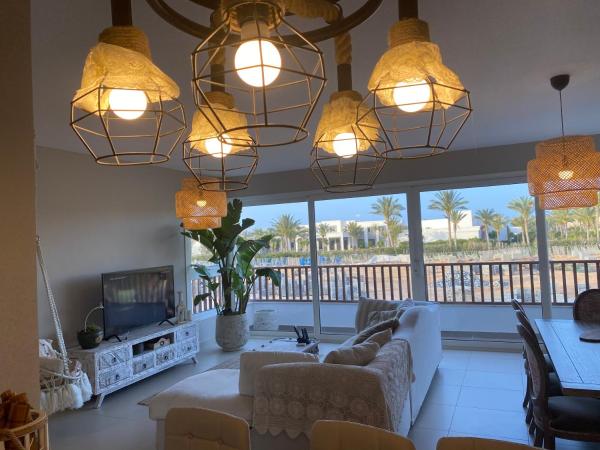 Almaza Bay Beach Town Chalet - 이집트