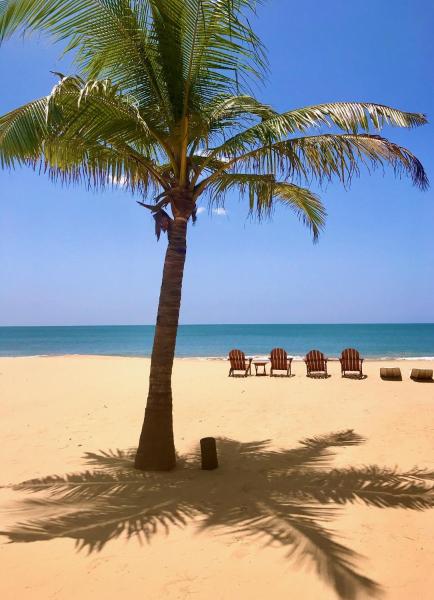 Khomba Beach House - Sri Lanka