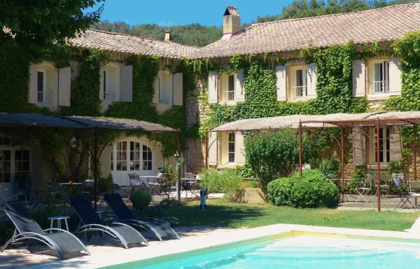 Logis Hôtel La Sommellerie - Saint-Laurent-des-Arbres