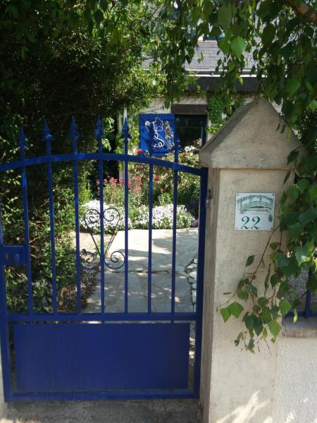 Les Mouettes 1 Gite Ou 4 Chambres D Hote, Jardin ,Bords De Loire - Bauné