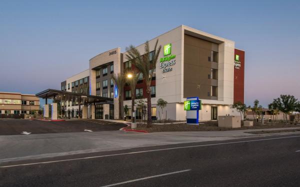 Holiday Inn Express & Suites - Phoenix North - Happy Valley By Ihg - Phoenix