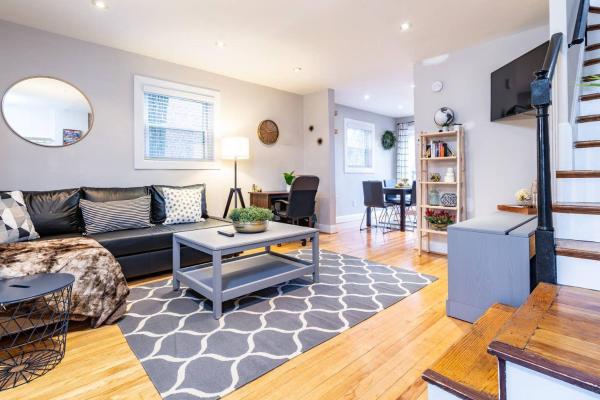 Gorgeous Home 10 Min To Dc By Cozysuites - Alexandria, VA