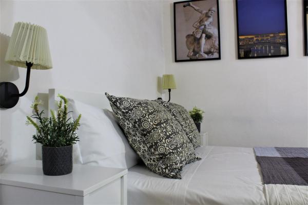 Crystal Ship Apartments - Fiesole