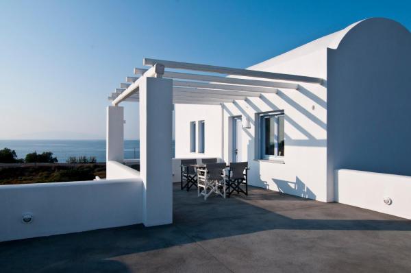 Sun anemos resort, '' helios '' svit framför stranden i oia - Santorini