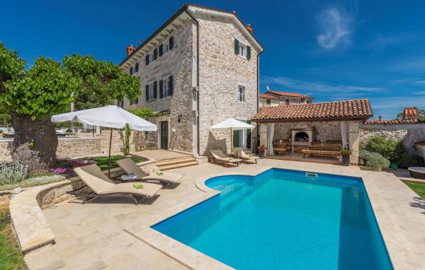Beautiful Stone House - Villa Parentium With Private Pool - Croatie