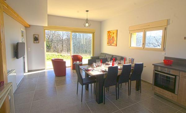 Etoile D'isis, Gites A La Ferme - Dordogne