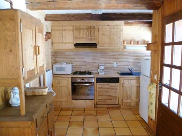 Maison Chaleureuse à Notre-dame-de-bellecombe Avec Cheminée. - 梅傑夫
