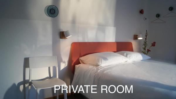 Room With A Few - Amsterdam