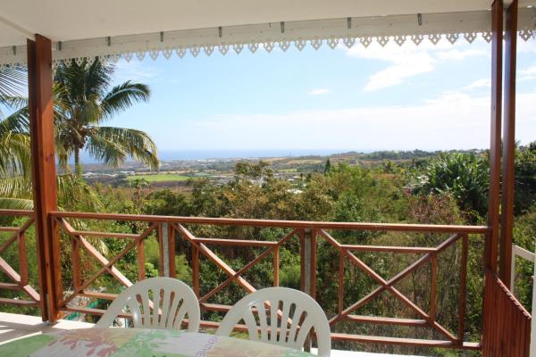 Maison Charmante à Saint Paul Avec Vue Sur La Mer - La Réunion