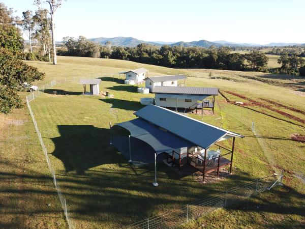 Valley Cabins By The Creek - The Bunya Cabin - Imbil