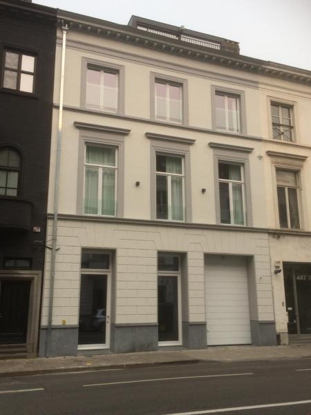 Modern Ruim 2-slaapkamer Appartement - Gand