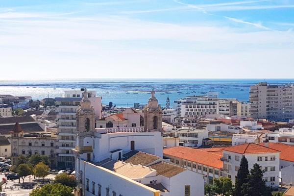 Skyline Blue Dream - Aéroport de Faro (FAO)
