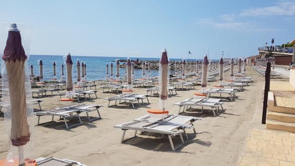 Vicino Al Mare In Centro Sulla Nuova Pista Ciclabile - Diano Marina