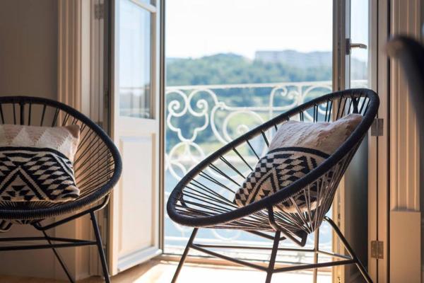 Quayside Douro River - Paranhos