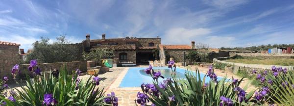 Casa Rural La Tahona Del Abuelo Tr Cc 00344 - Extremadura