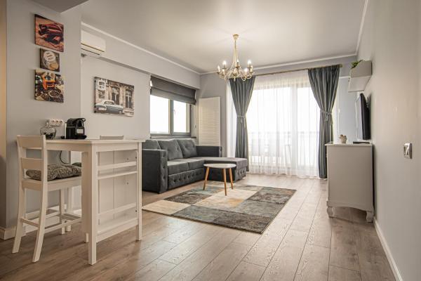 Bythelake Superior Apartment - Constanța