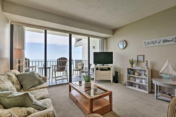 Oceanfront Garden City Beach Condo For Families! - Garden City, SC