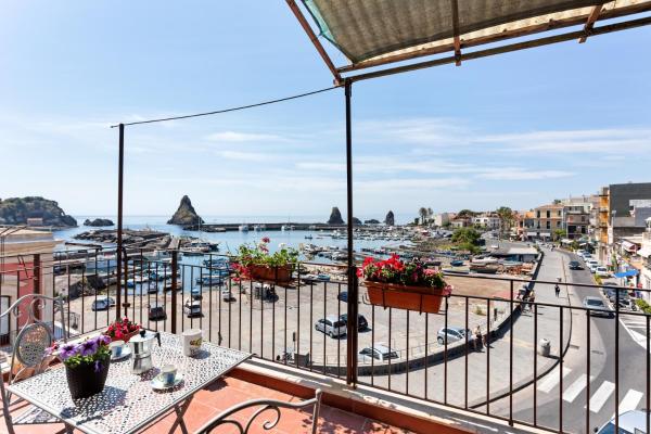 La Finestra Dei Ciclopi - Aci Castello