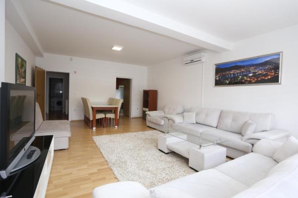Apartment Azi Ilidza Sarajevo - Sarajevo