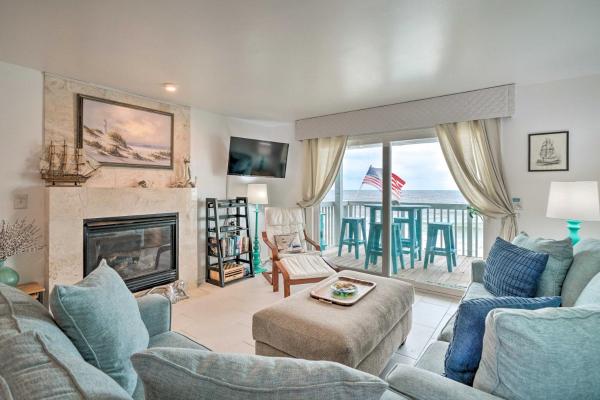 Ocean Dunes Kure Beach Condo With Balcony And Pool - Bald Head Island, NC