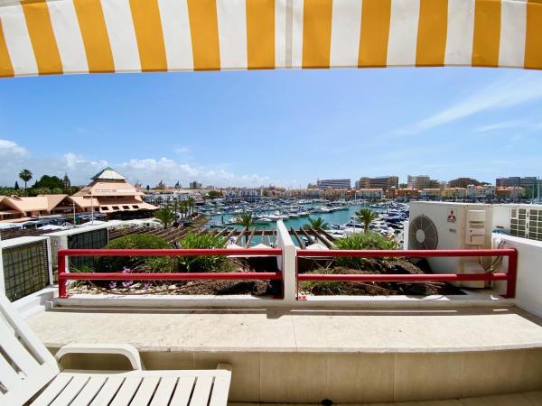 Home Out Luxury Marina Apartment - 2 Bedrooms Sea View - Algarve