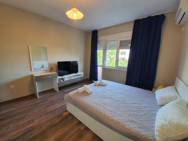 Danny Apartment - Burgas