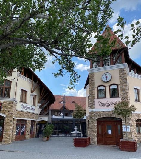 New York Pension - Slovakia