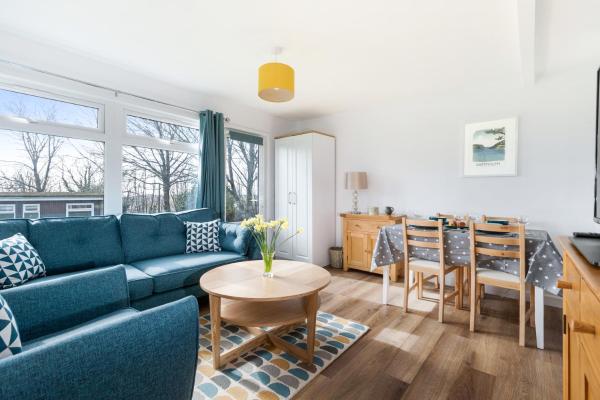40 Norton Park - Dartmouth