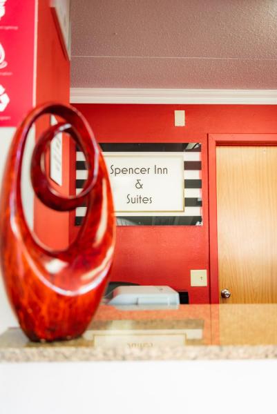 Spencer Inn & Suites - Spencer, IA