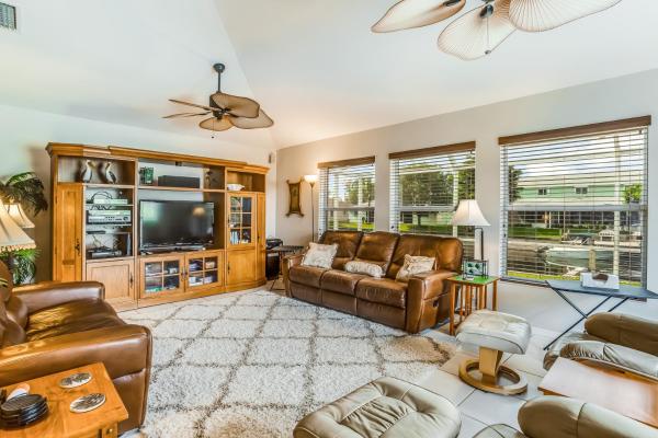 Cape Sucasa - Cape Coral, FL