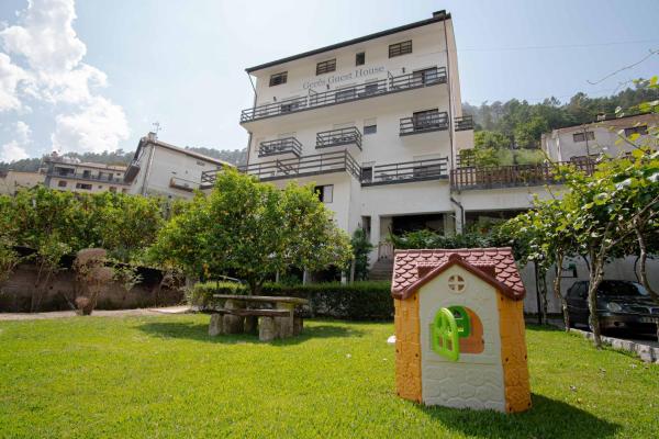 Moderna Do Geres Hotel - Douro River