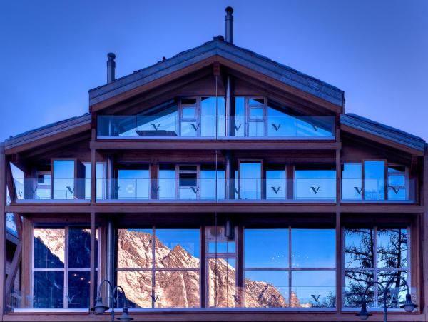 Backstage Boutique Spa Hotel - Canton of Valais