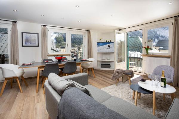Le Panoramic Mont Blanc Apartment - Chamonix All Year - Les Houches