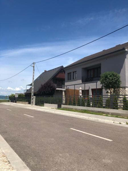 Hullám Apartman - Balatonboglár