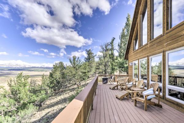 Quiet Fairplay Cabin With Rocky Mountain Views! - Colorado