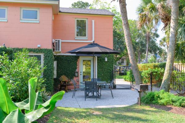 Folly Vacation 114b Townhouse, Perfect Family Vacation, Pets Welcome! - Charleston, SC
