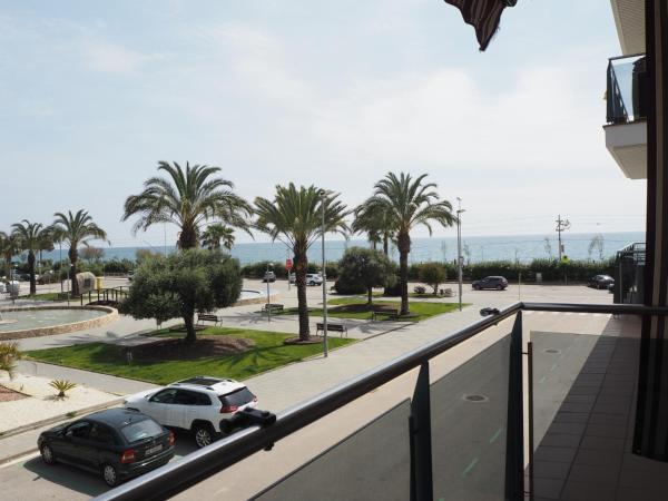 Ninfa. Flat With Balcony Perfect For Families With Children. Sea Views Free Wifi - Calella