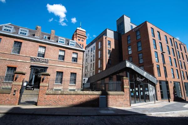 Roomzzz Newcastle City -