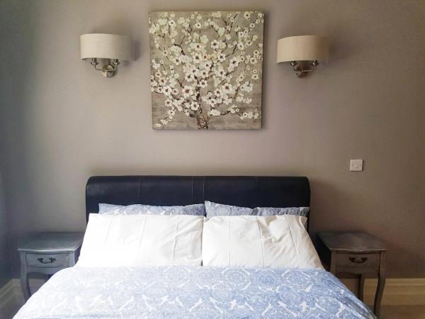 Elegantly Restored Suite In Historic Limerick - Limerick, Ireland