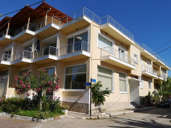 Garden Apartment 20m From The Sea - Greece