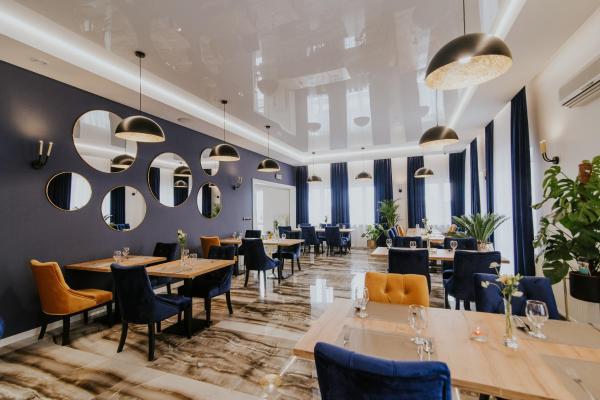 Hotel Kamiza - Poljska