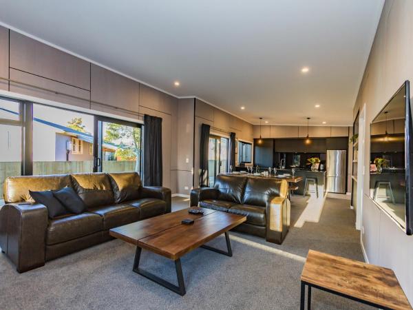 Ohakune Snowhaus - Ohakune Holiday Home - New Zealand